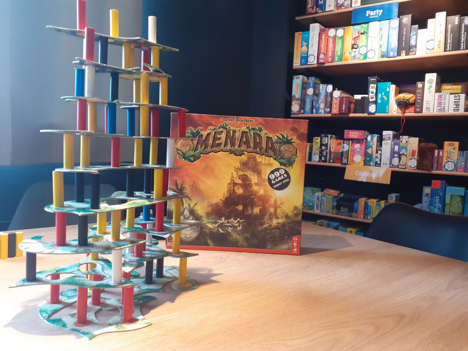 Spellenhuis Menara bordspel - Review