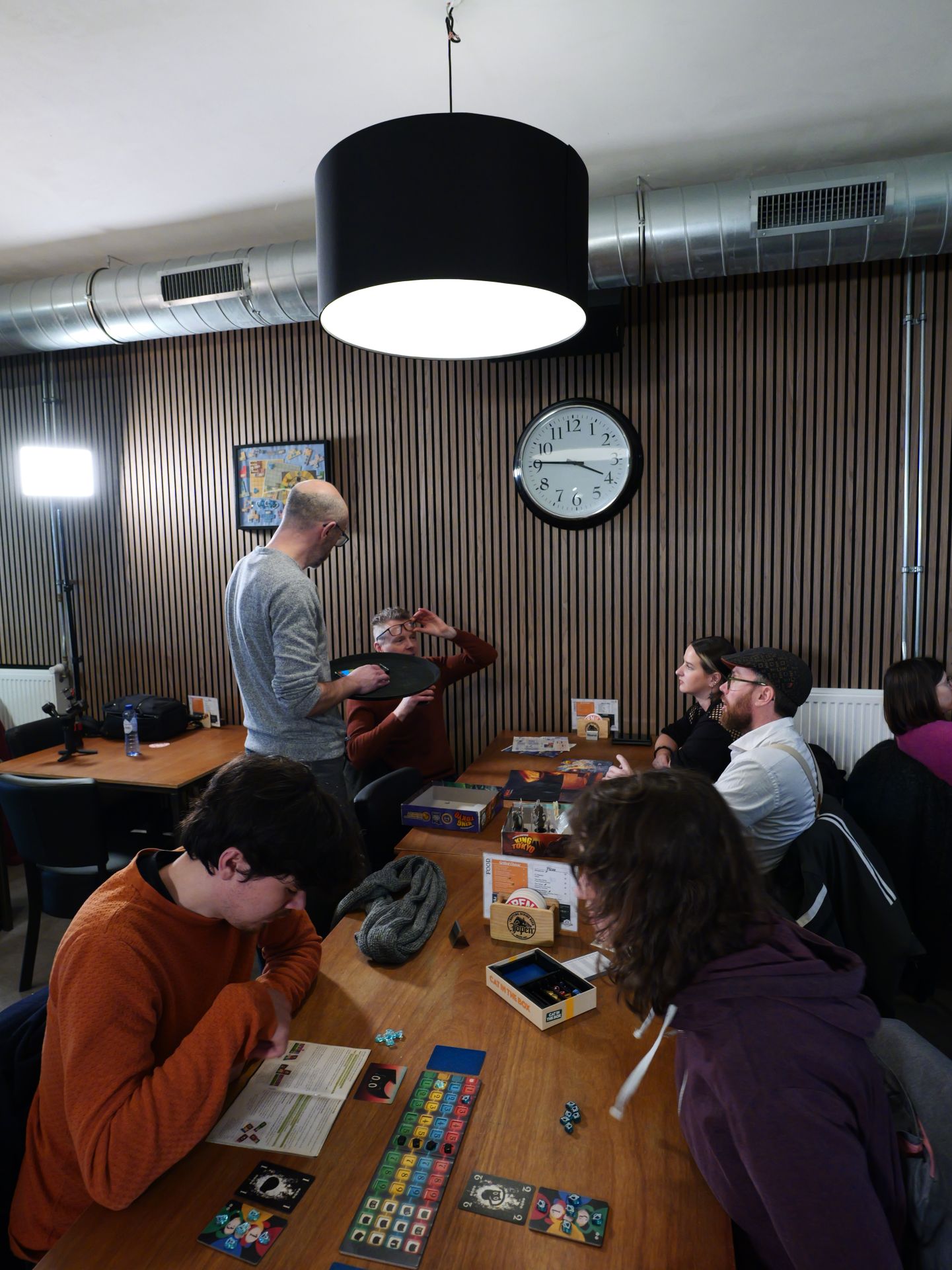 Bordspel winkel, café en online, Spellenhuis